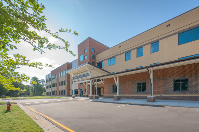 Alston Ridge Middle School – Barnhill